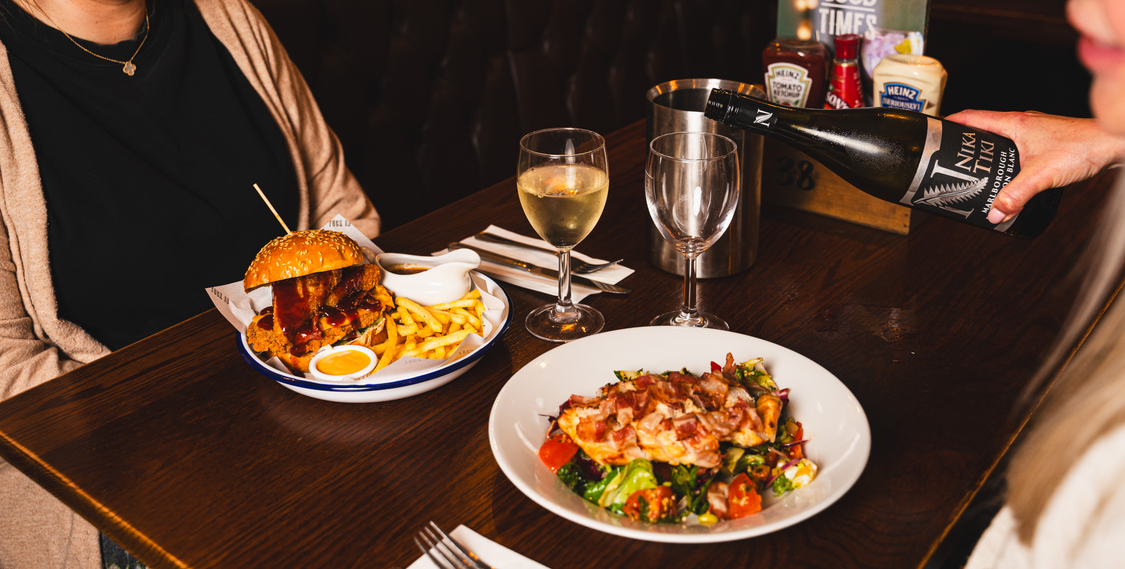 The Old Lane in Chippenham - Pub & Restaurant